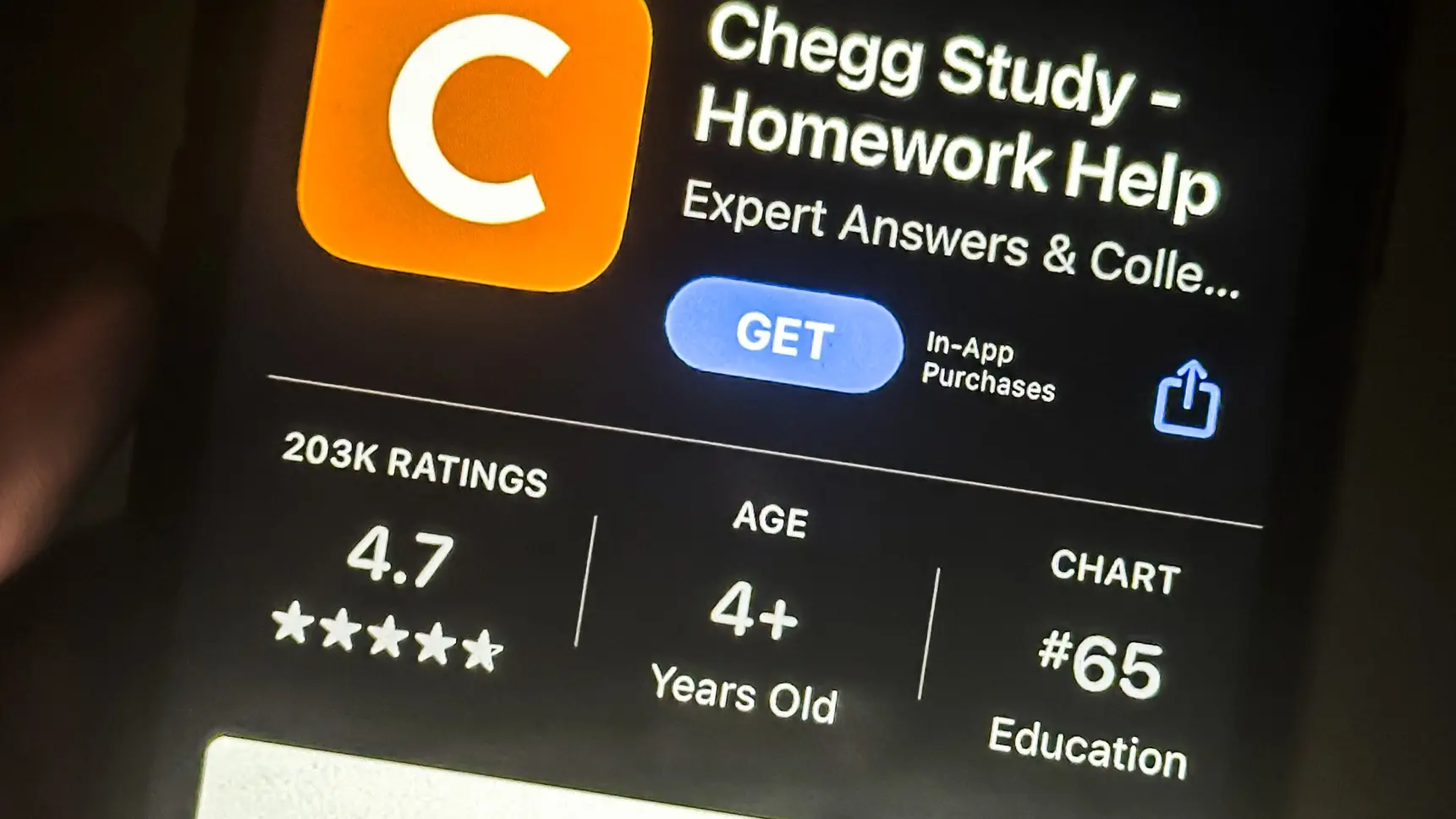 Čeg podneo tužbu protiv Gugla: AI generisani rezultati pretrage naneli štetu prihodima